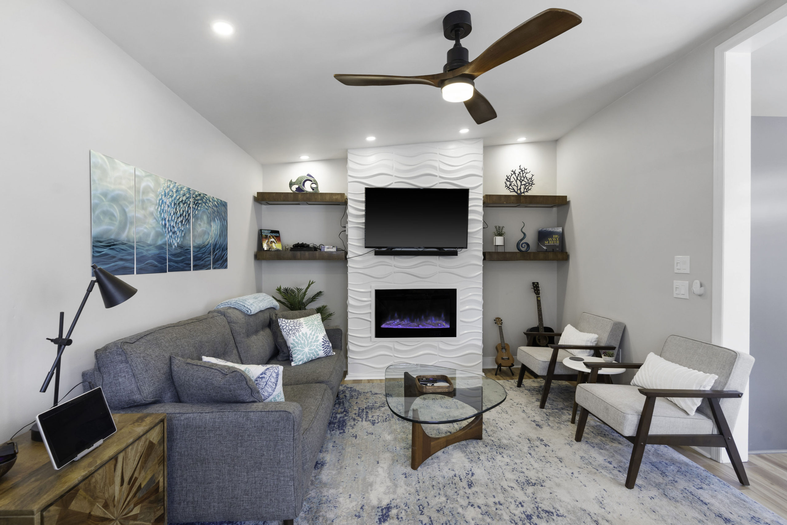 CB Surf Cottage - The Interior